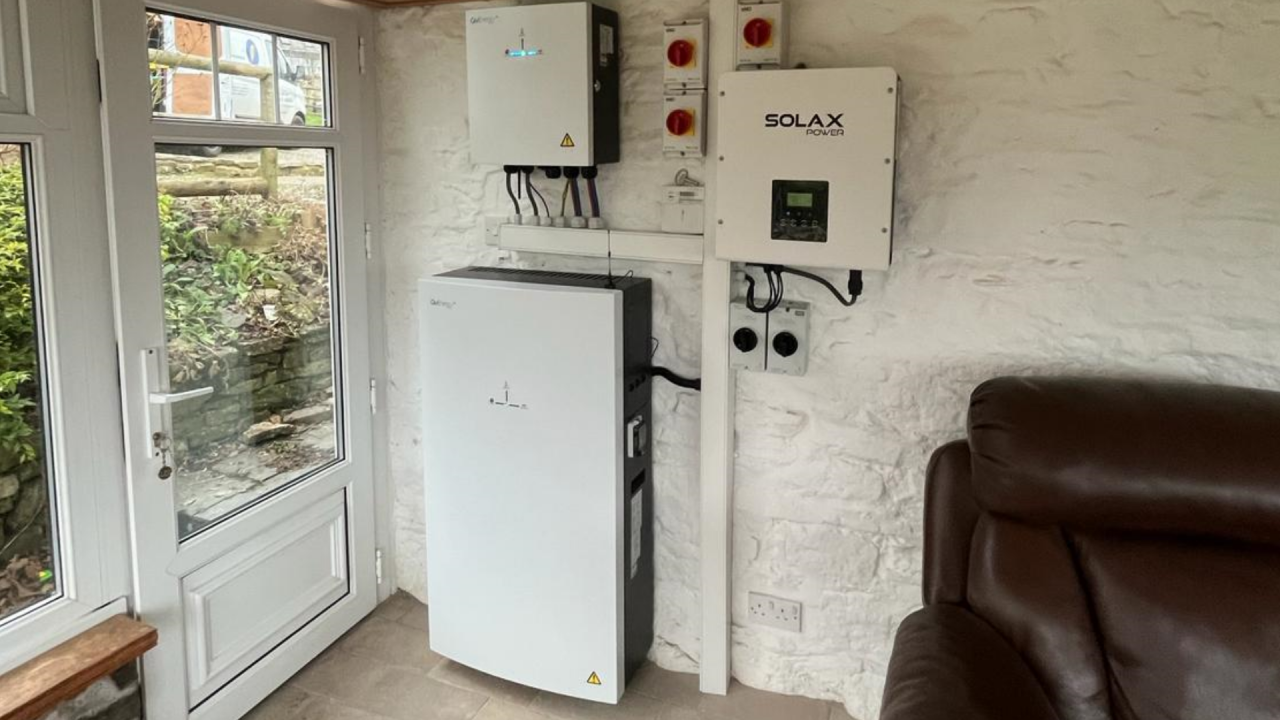 Standalone Battery Systems for a Brighter Future - Abacus Energy Solutions